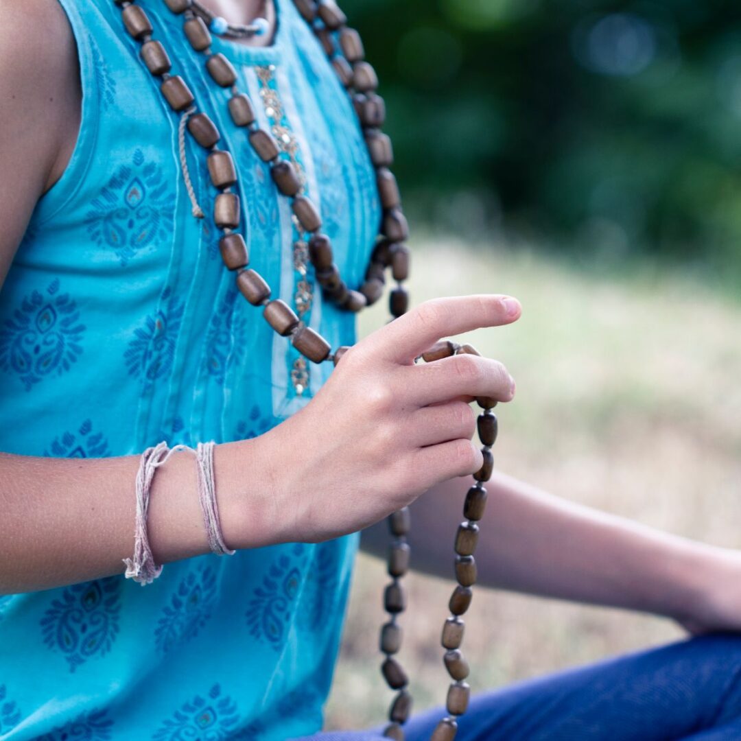 Om Shree Sache Mantra Meaning and Lyrics - Insight state