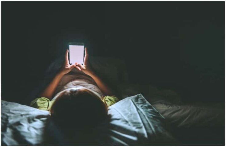 Spiritual Meaning of Waking Up at 1AM, 2AM, 3AM, 4AM, and 5AM - Insight ...