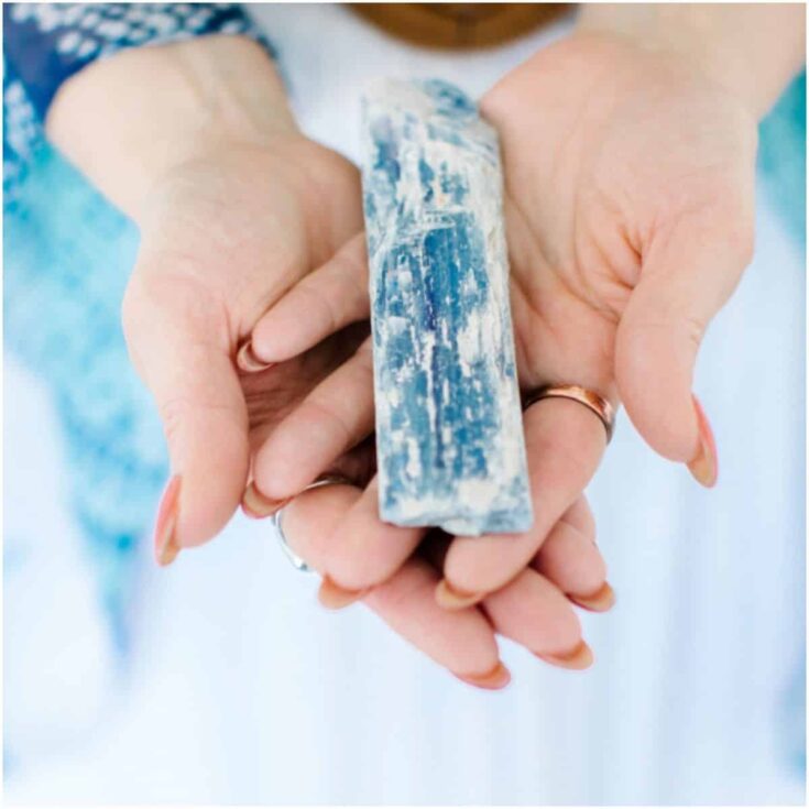 Top 15 Protection Stones for Empaths - Insight state