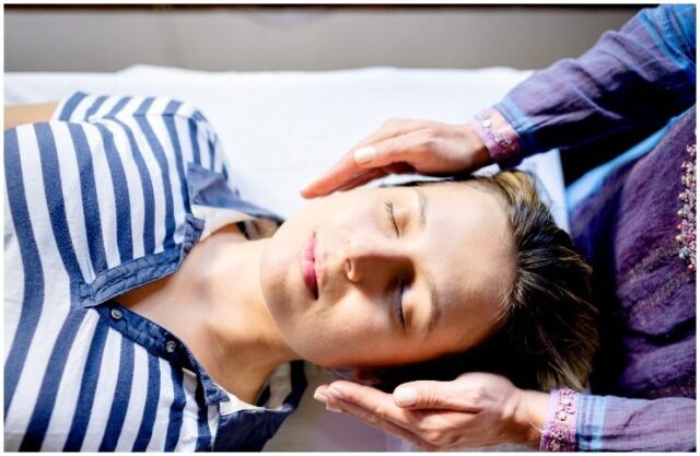 15 Energy Healing Techniques - Insight state