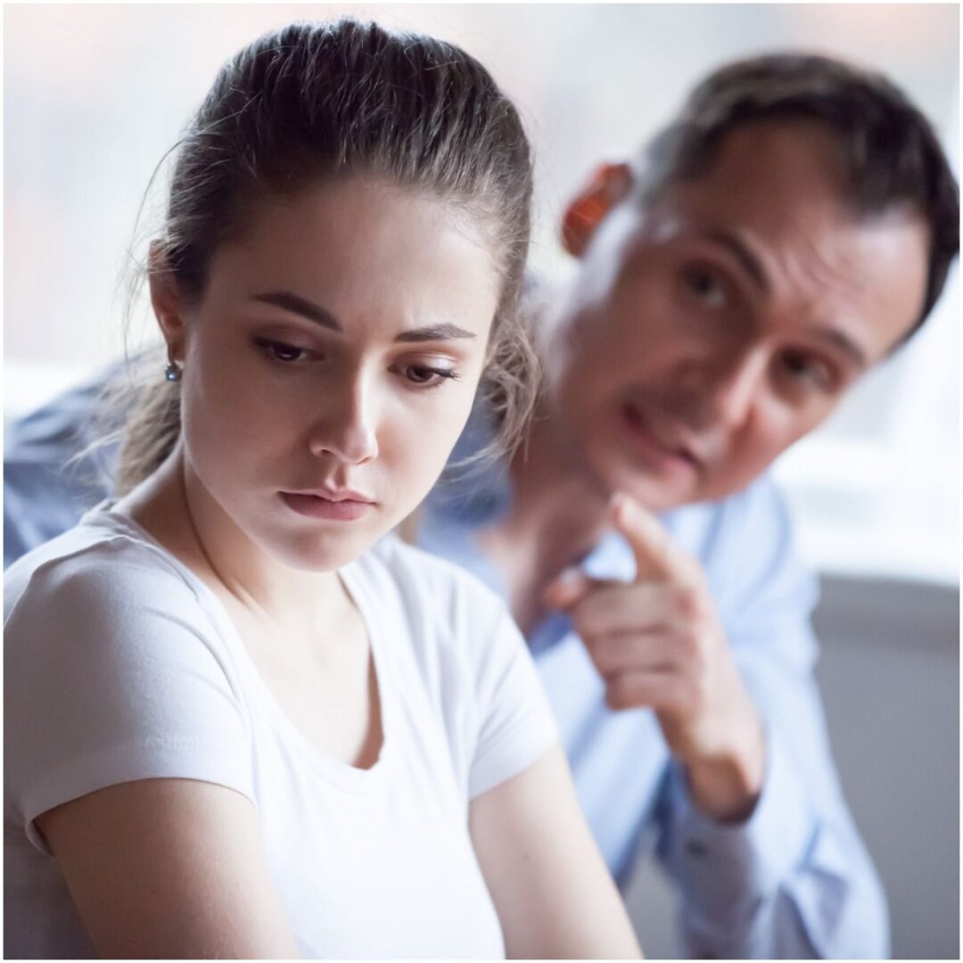 7 Signs Of Energy Vampires & How to Deal with Them - Insight state