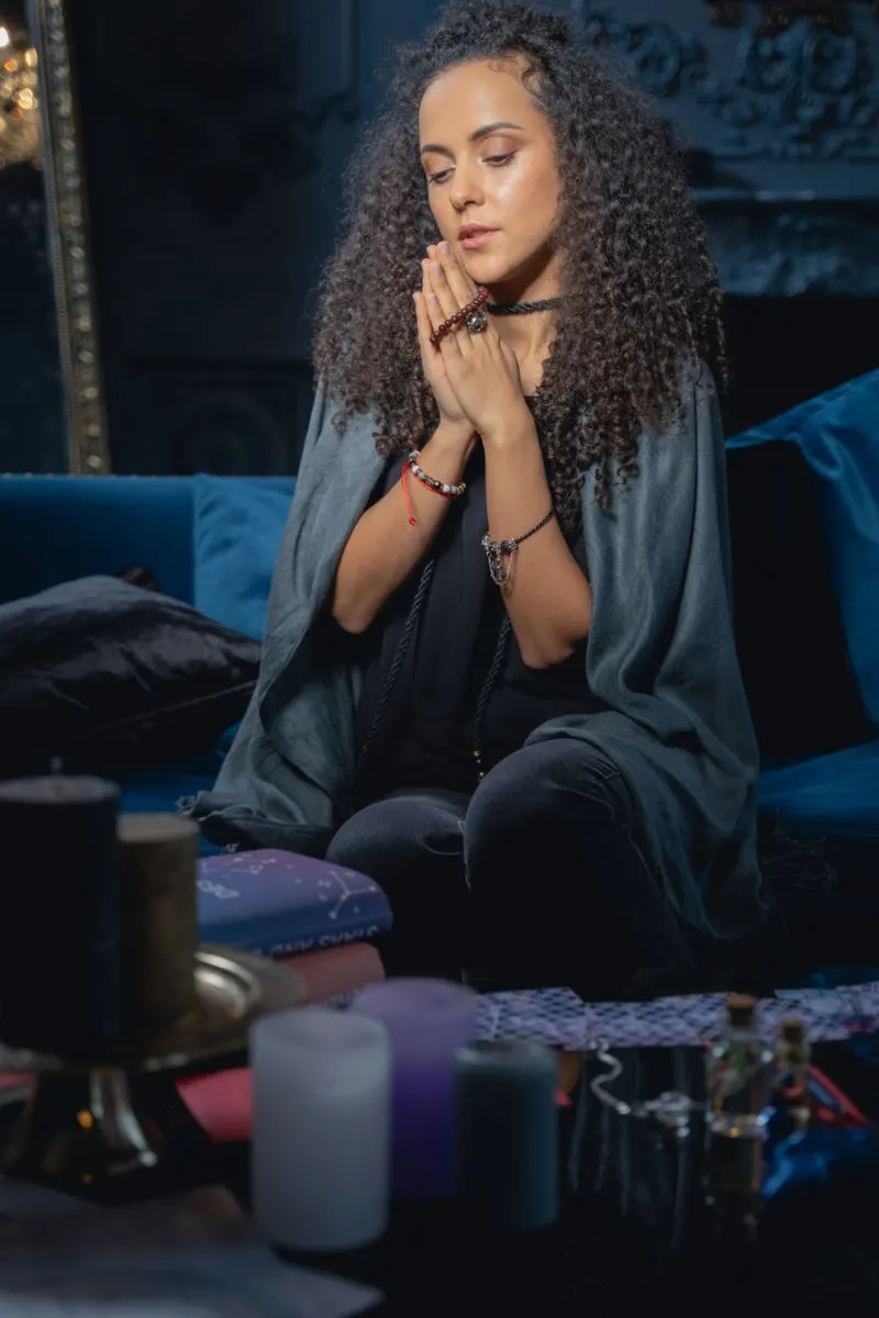 Moola Mantra (oneness) - Lyrics, Meaning, Benefits - Insight state