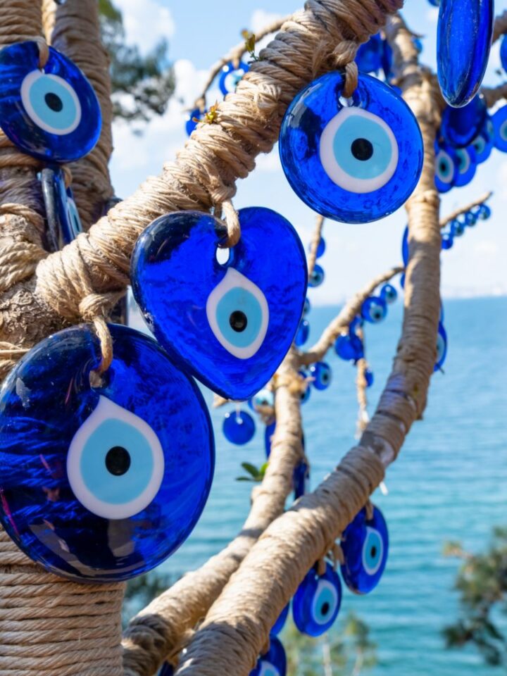 Blue Evil Eye Spiritual Meaning - Insight state