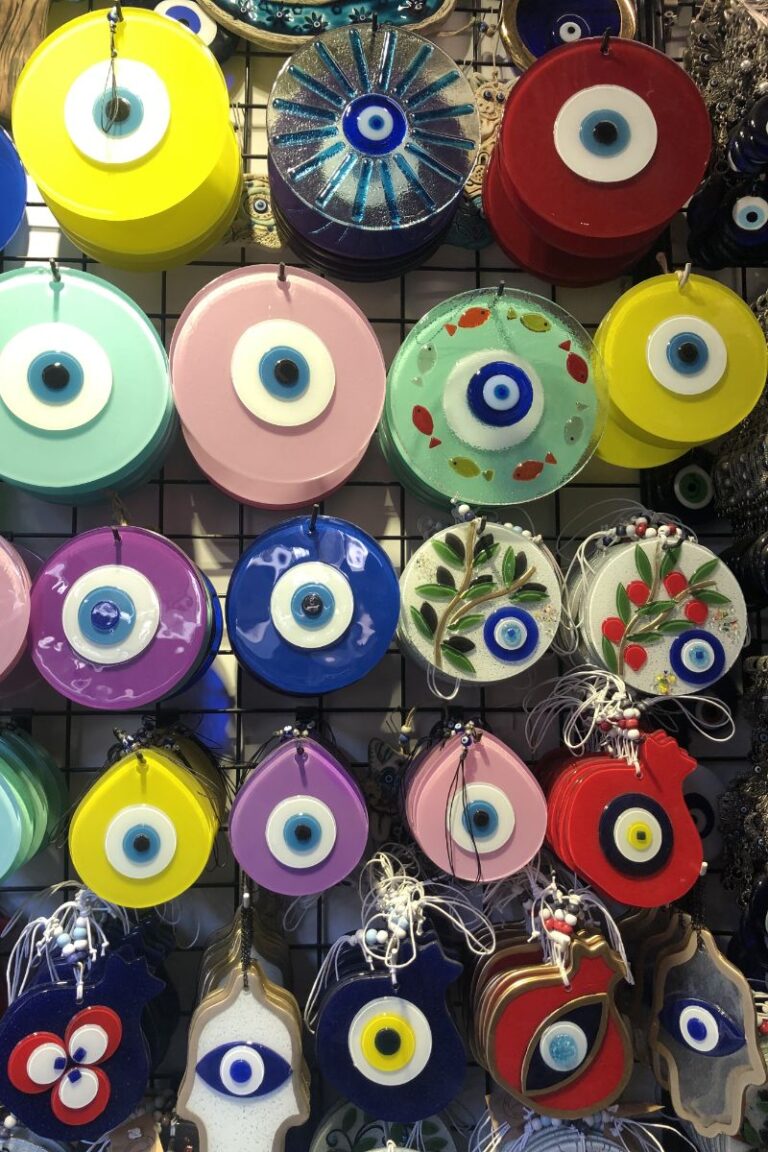 Red Evil Eye Spiritual Meaning - Insight state