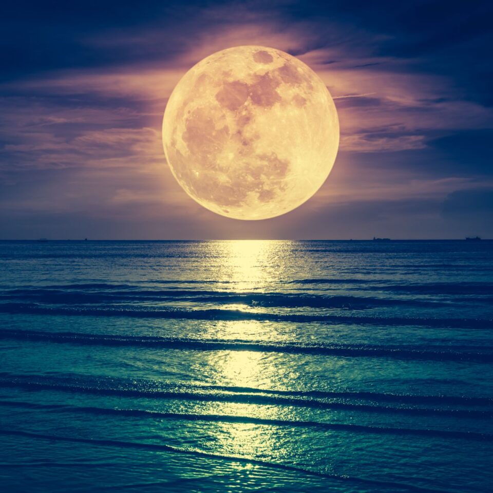 Full Moon Spiritual Meaning - Insight state